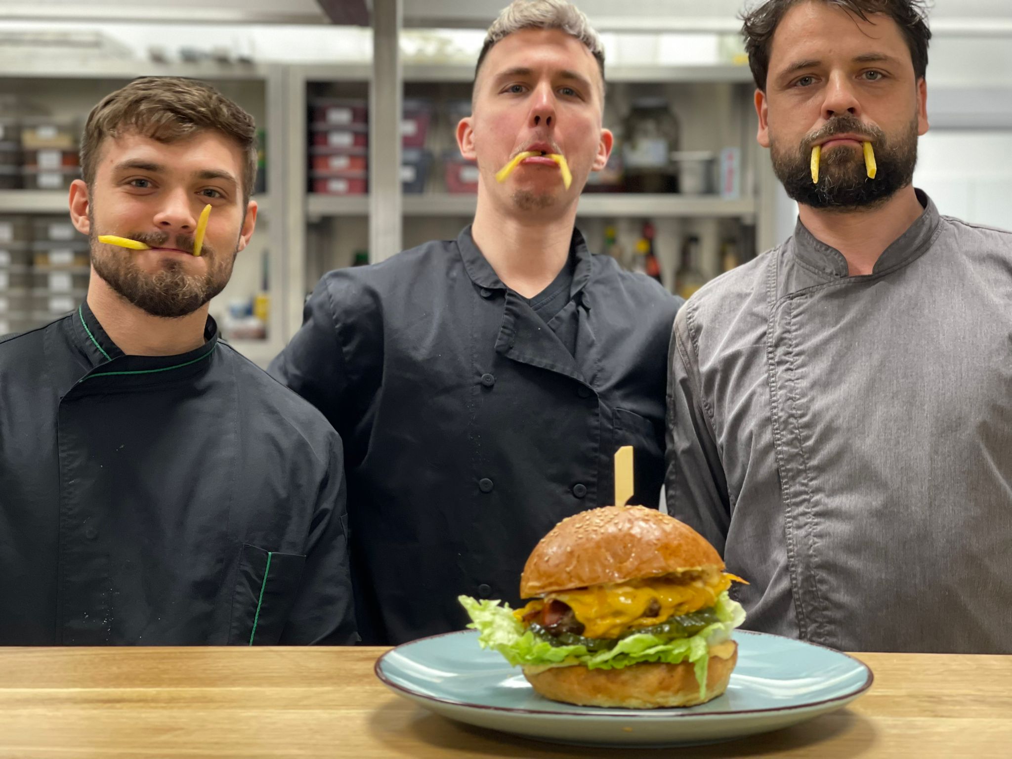 Saday Bystro - Reštaurácia Púchov