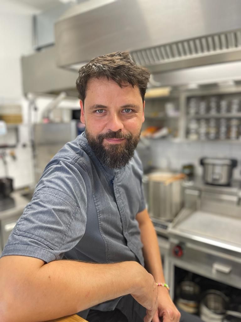 Saday Bystro - Reštaurácia Púchov